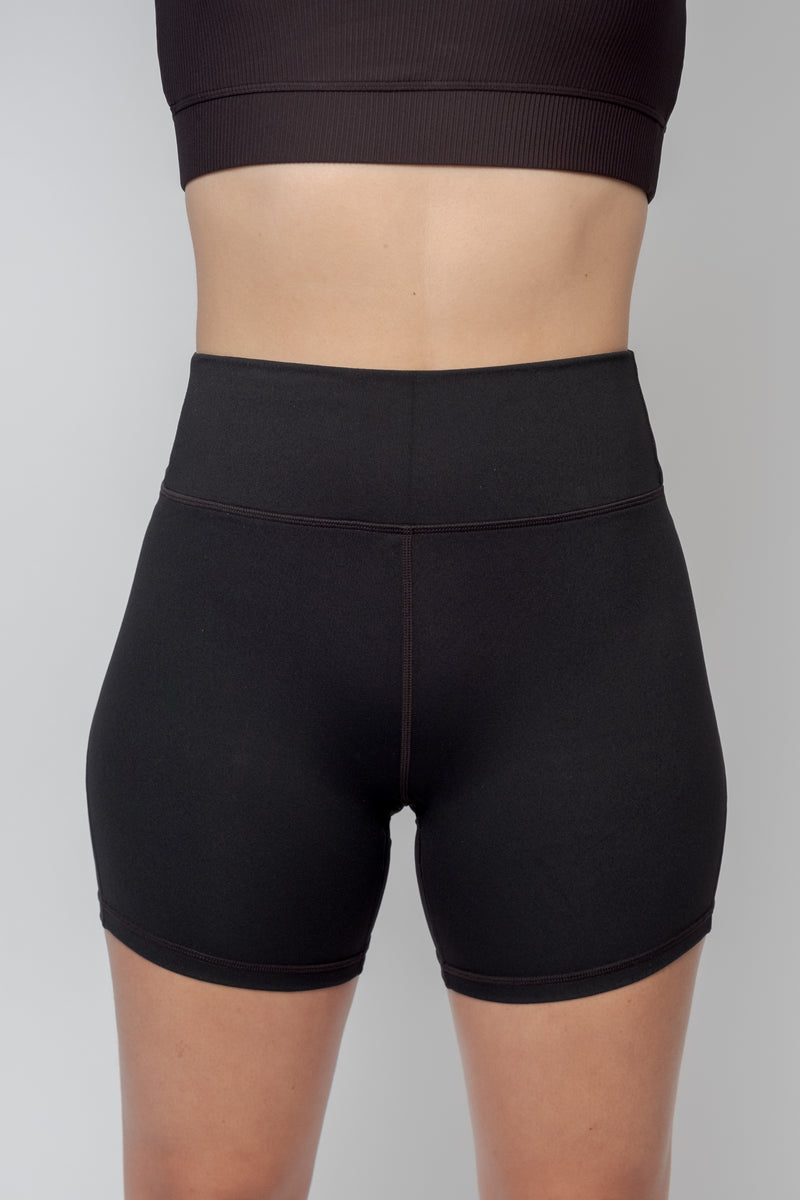 Timeless Black Shorts – BLOOM ACTIVEWEAR